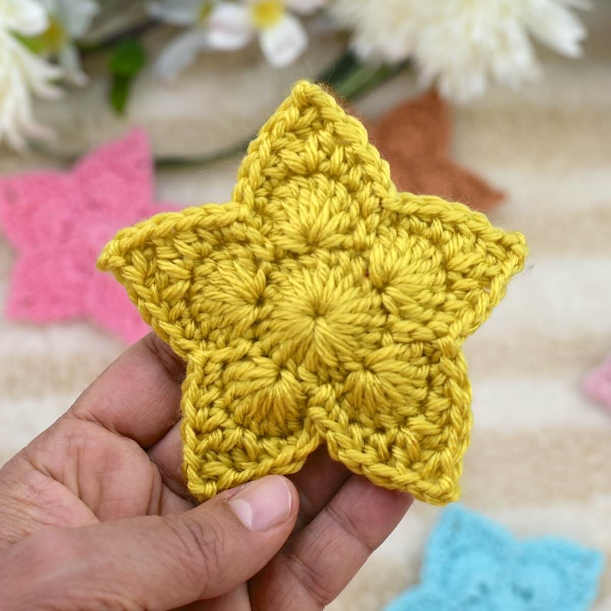 Free Crochet Star Pattern - Zamiguz Handmade Creations