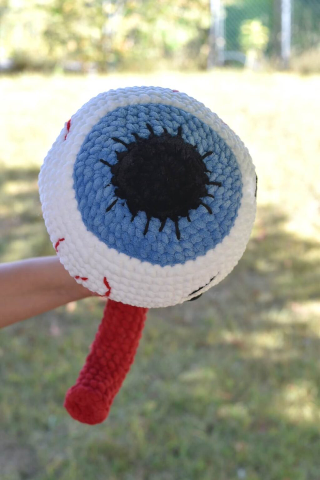 DIY Huggable Amigurumi Crochet Eyeball Plushie - Zamiguz